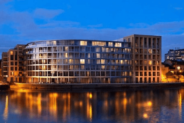 TheatreReviewers - Theatre - Riverside Studios - Shows