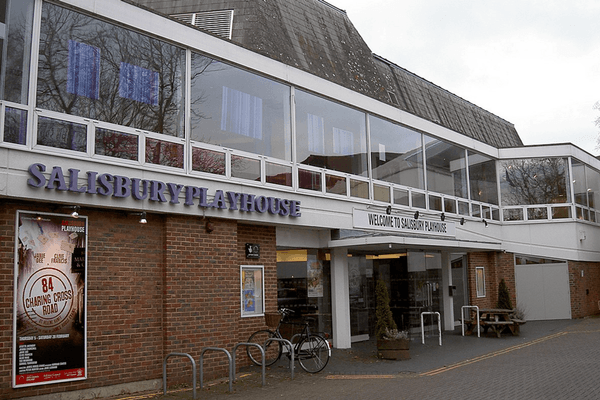 TheatreReviewers - Theatre - Salisbury Playhouse - Shows